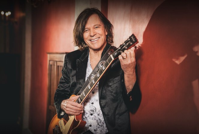 Die Bedeutung hinter "Ein Bett im Kornfeld" von Jürgen Drews | Songtexte.com